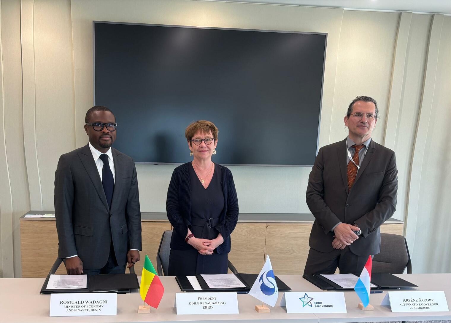 Devenez copropriétaire d'une banque en pleine croissance : La Banque ...