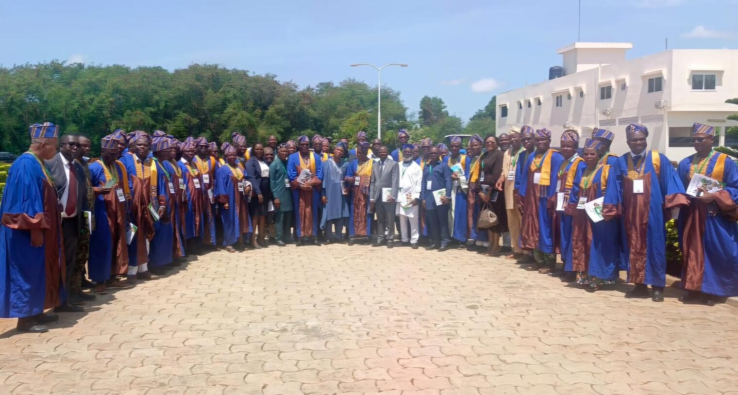 Identification des personnes en République du Bénin : L'ANIP lance la ...
