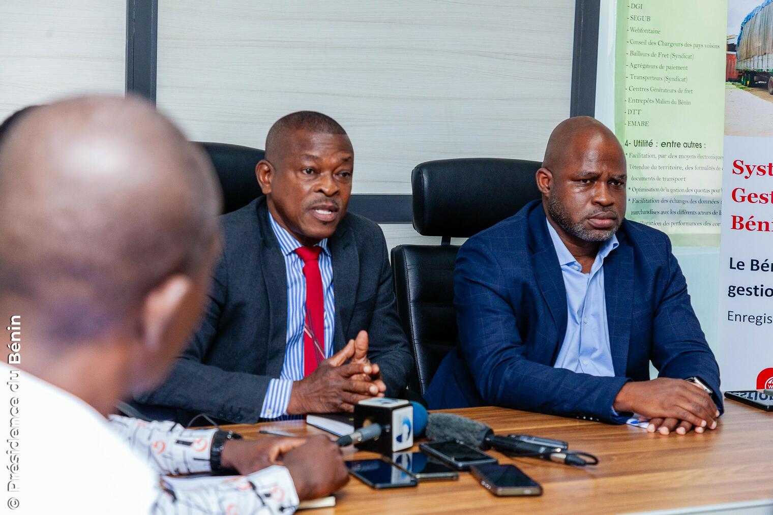 Transport terrestre : L’ANaTT dévoile la lettre de voiture électronique via SYGFR | Gouvernement ...