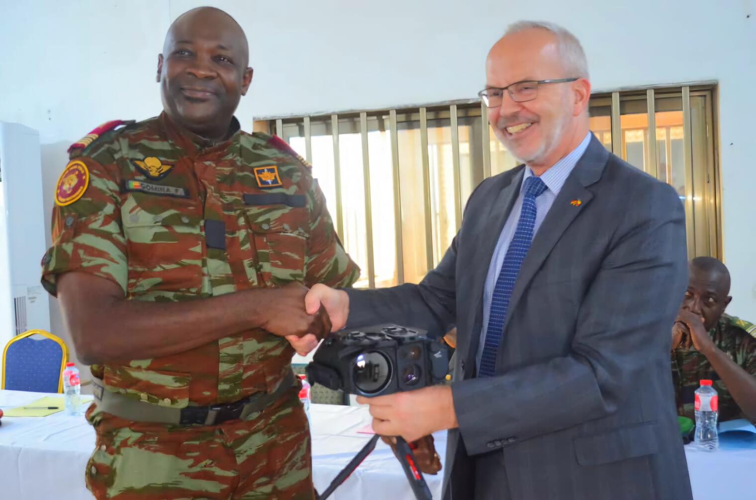 Forces armées béninoises : Les nouveaux Chefs d'État-Majors ont pris le ...